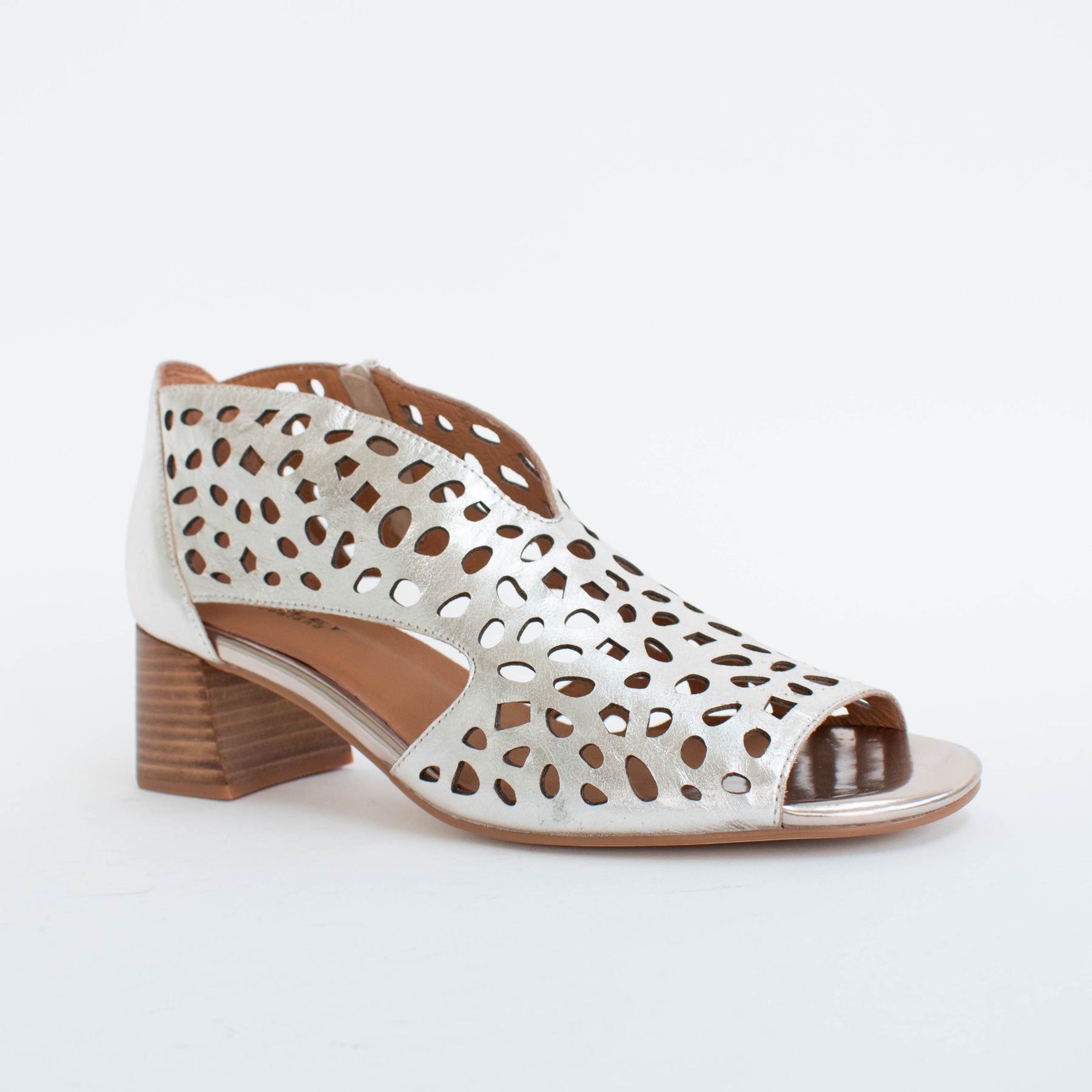 Bresley Amon Silver Sandals | Womens Big EU Sizes 42 43 44 45 – Willow ...